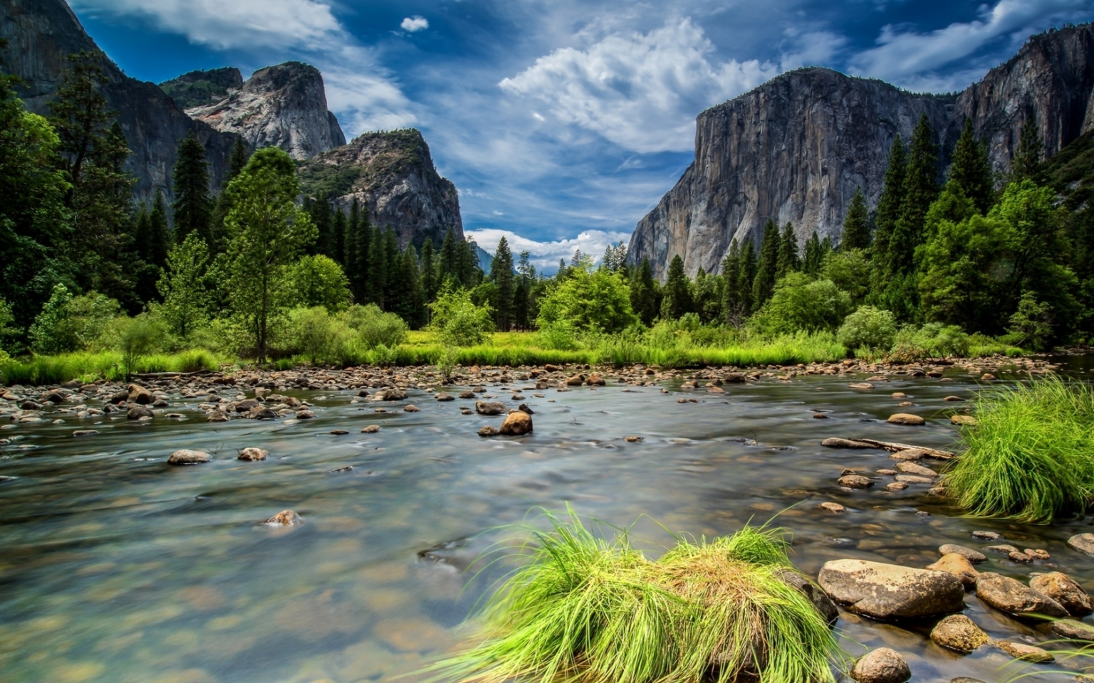 Fury Series | Hard Top Hybrid Caravans